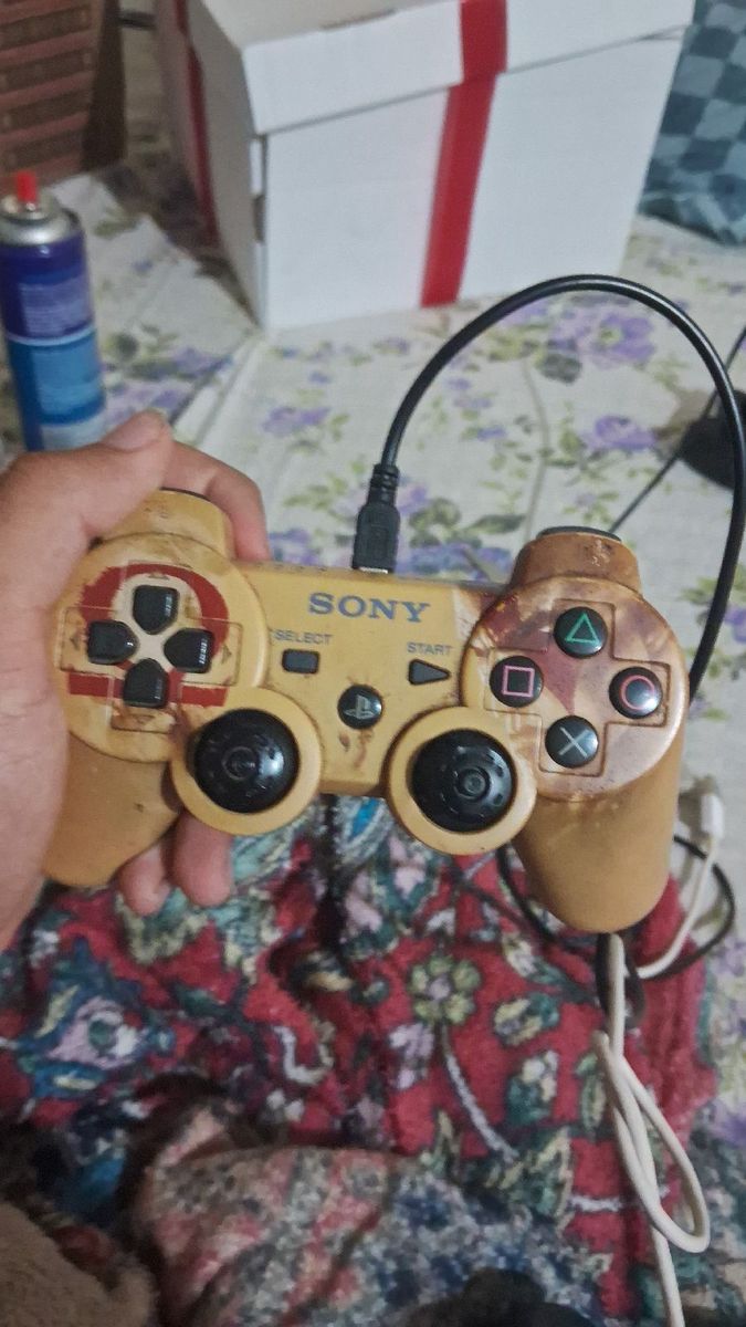 Vendo Esse Controle Edição God Of War, Fiquei 1 Ano sem Usar e Ele Não ...