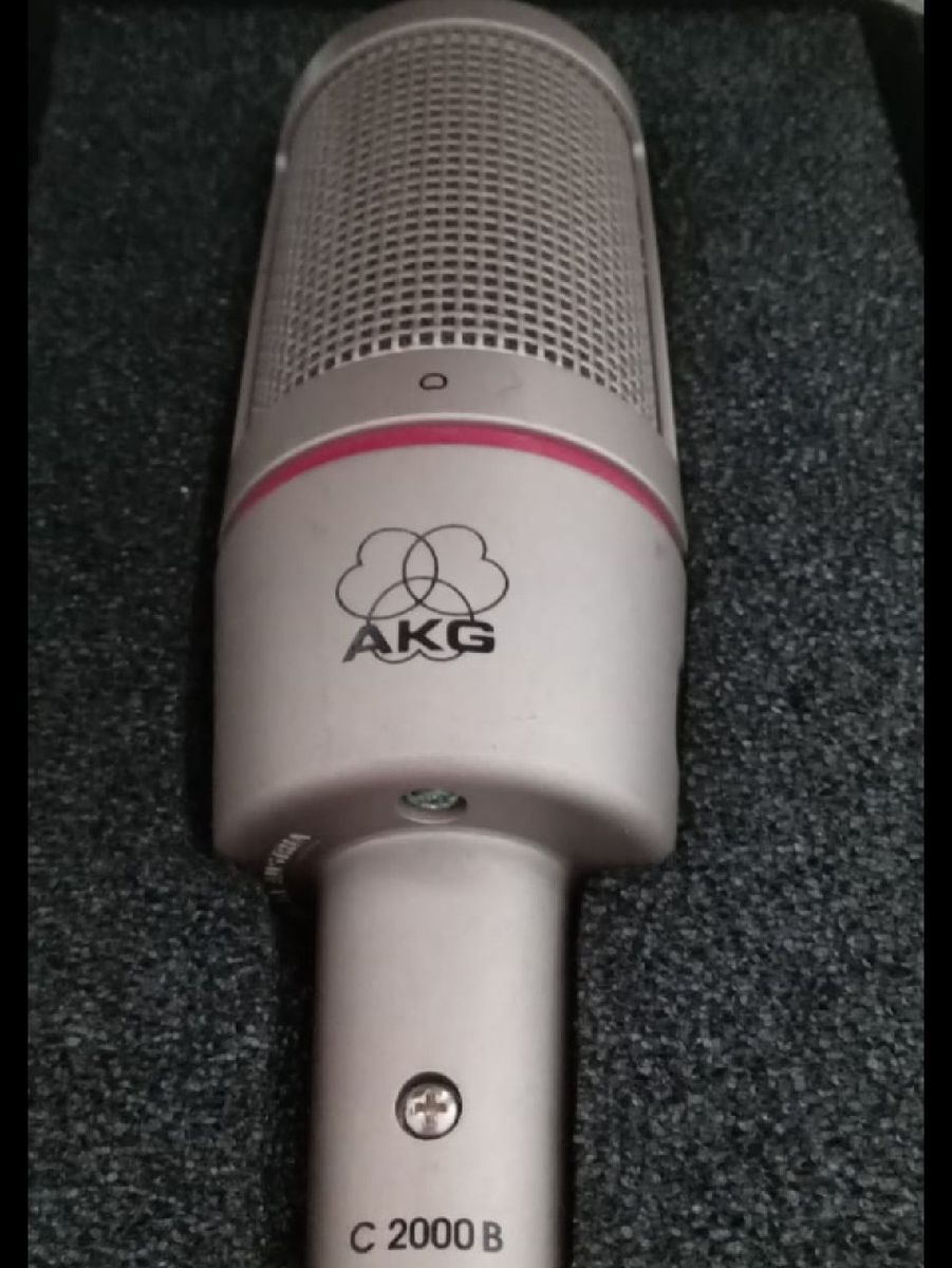 Vendo Microfone Akg C2000b | Item de Música Akg Usado 77583363 | enjoei
