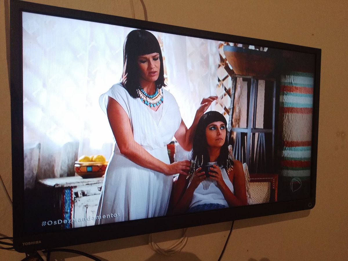 Vendo Televisão 32 Polegadas | TV e Display Toshiba Usado 83597578 | enjoei