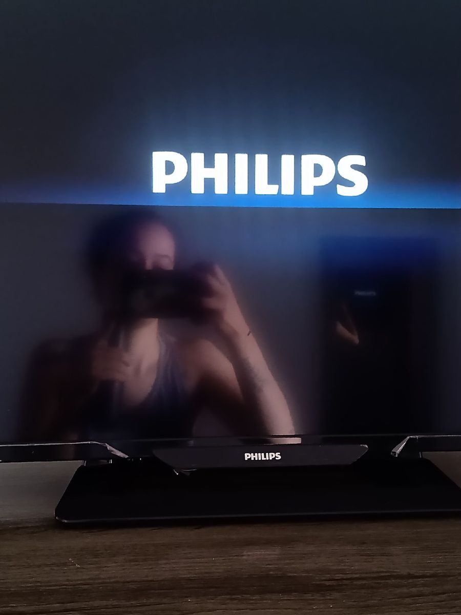 Vendo Televisão | TV e Display Philips Usado 69576702 | enjoei