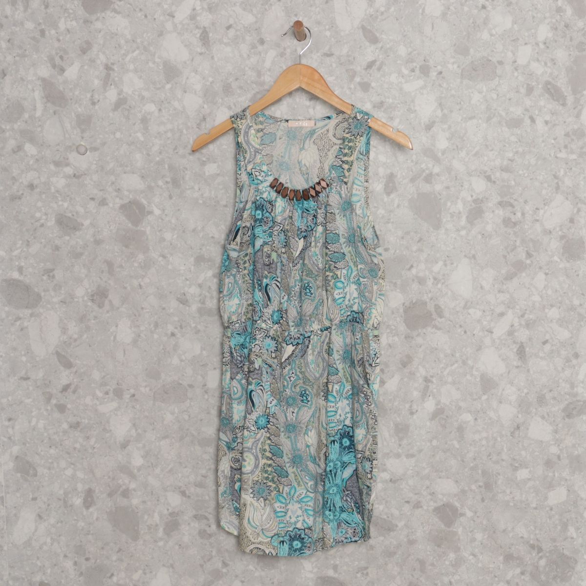 Vestido Branco e Azul Azzi | Vestido Feminino Azzi Usado 93440669 | enjoei Vestido Branco e Azul Azzi | Vestido Feminino Azzi Usado 93440669 | enjoei