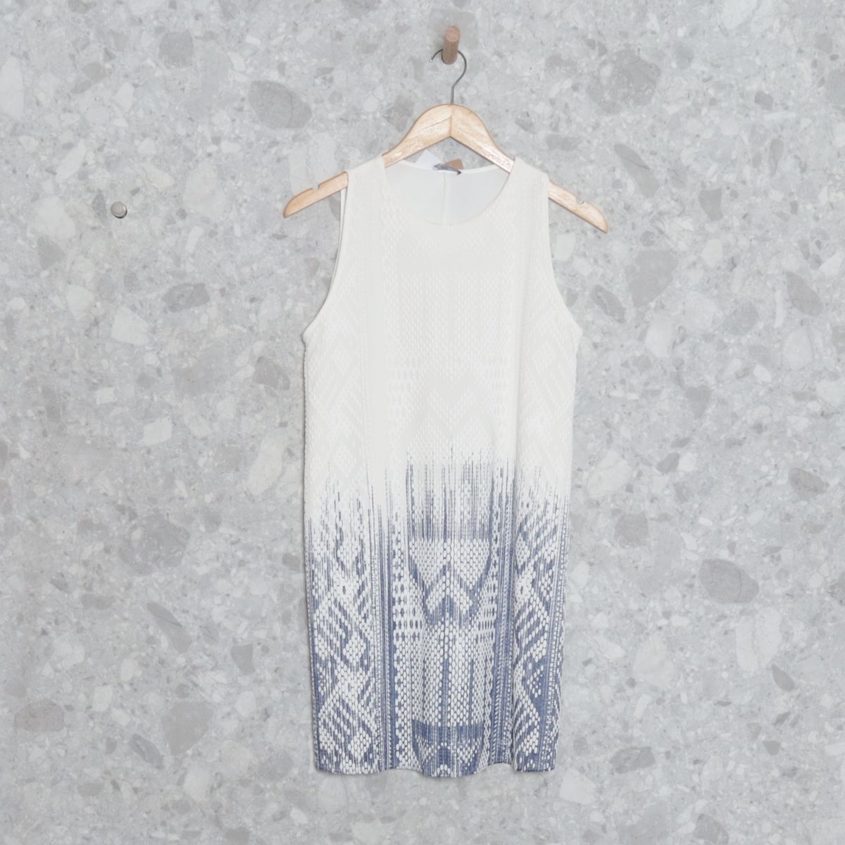 Vestido Branco e Azul Zara | Vestido Feminino Zara Nunca Usado 89228304 ... Vestido Branco e Azul Zara | Vestido Feminino Zara Nunca Usado 89228304 ...