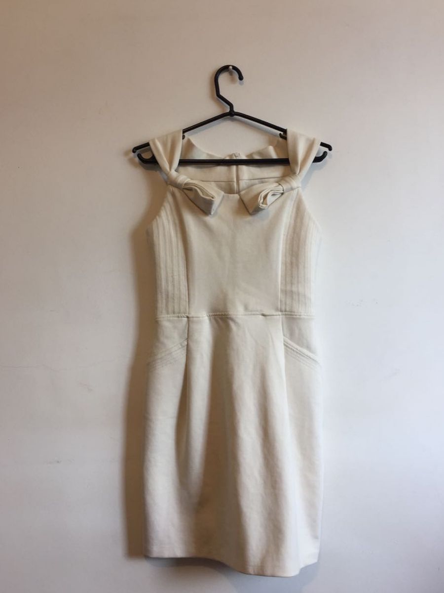 Vestido Off White de Malha Pouco Uso Marca da Isadora | Vestido ...