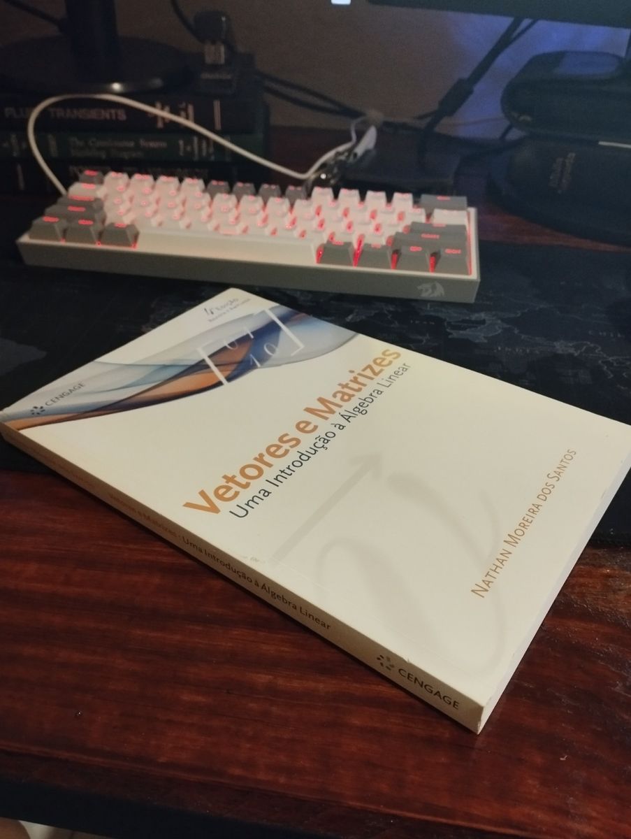 Vetores e Matrizes: Uma Introdução À Álgebra Linear | Livro Nathan ... Vetores e Matrizes: Uma Introdução À Álgebra Linear | Livro Nathan ...