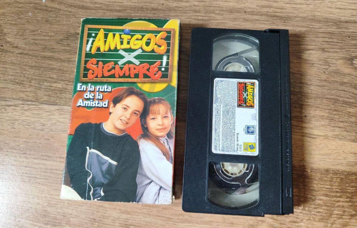 Vhs Amigos para Sempre Amigos X Siempre Novela Mexicana Belinda | Item de Música Belinda Usado ...