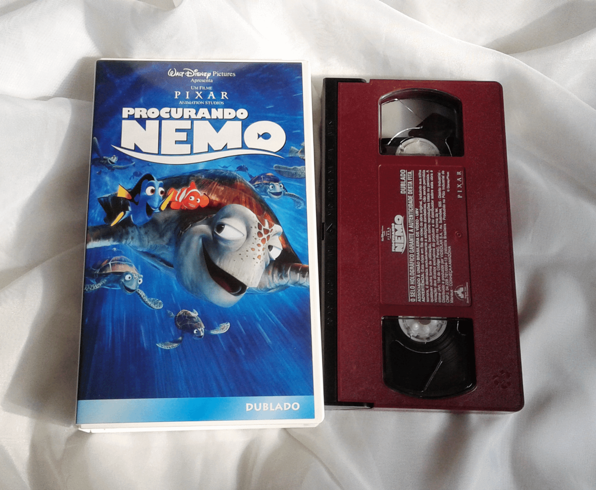 Fita Vhs Procurando Nemo - Disney | Filme e Série Disney Usado 78202127 | enjoei