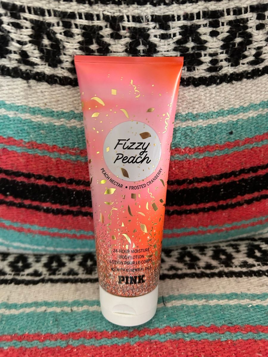 Victoria's Secret - Hidratante Fizzy Peach Body Lotion- Pink ...
