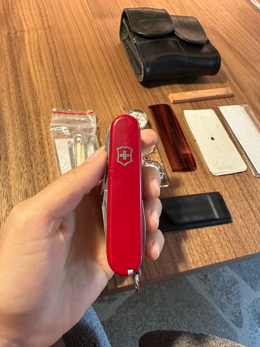 Victorinox Swisschamp Survival Kit Sos-set | Produto Masculino ...