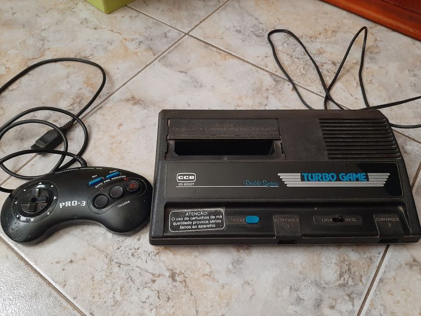 Vídeo Game Turbo Game Cce Vg-9000t + Controle + Cartuchos | Console de Videogame Cce Usado ...