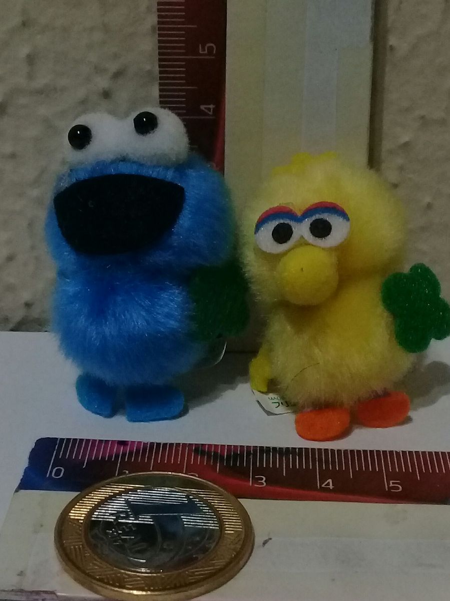 Vila Sésamo - Miniatura Garibaldo e Come-come de Pelúcia | Cacareco ...