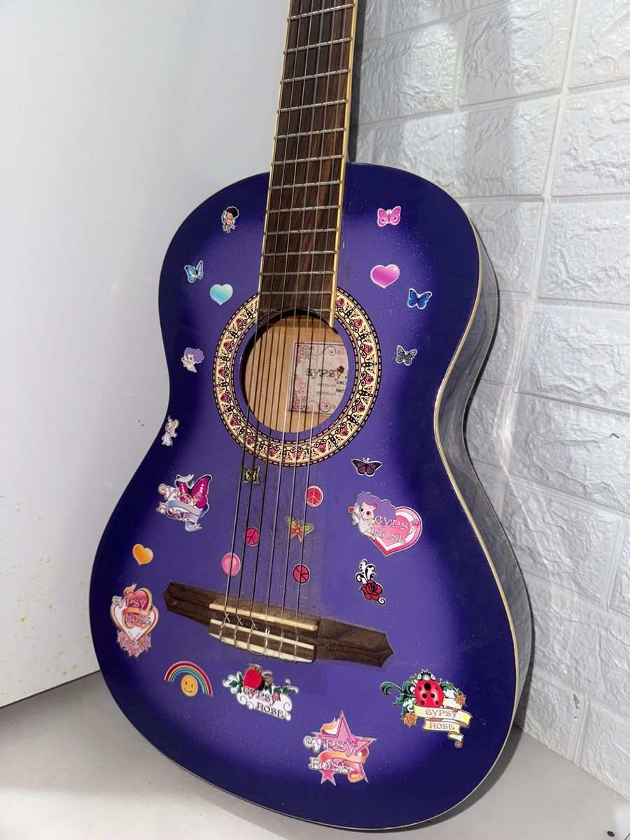 Violão Roxo Gypsy Rose | Item de Música Violão Usado 132370163 | enjoei