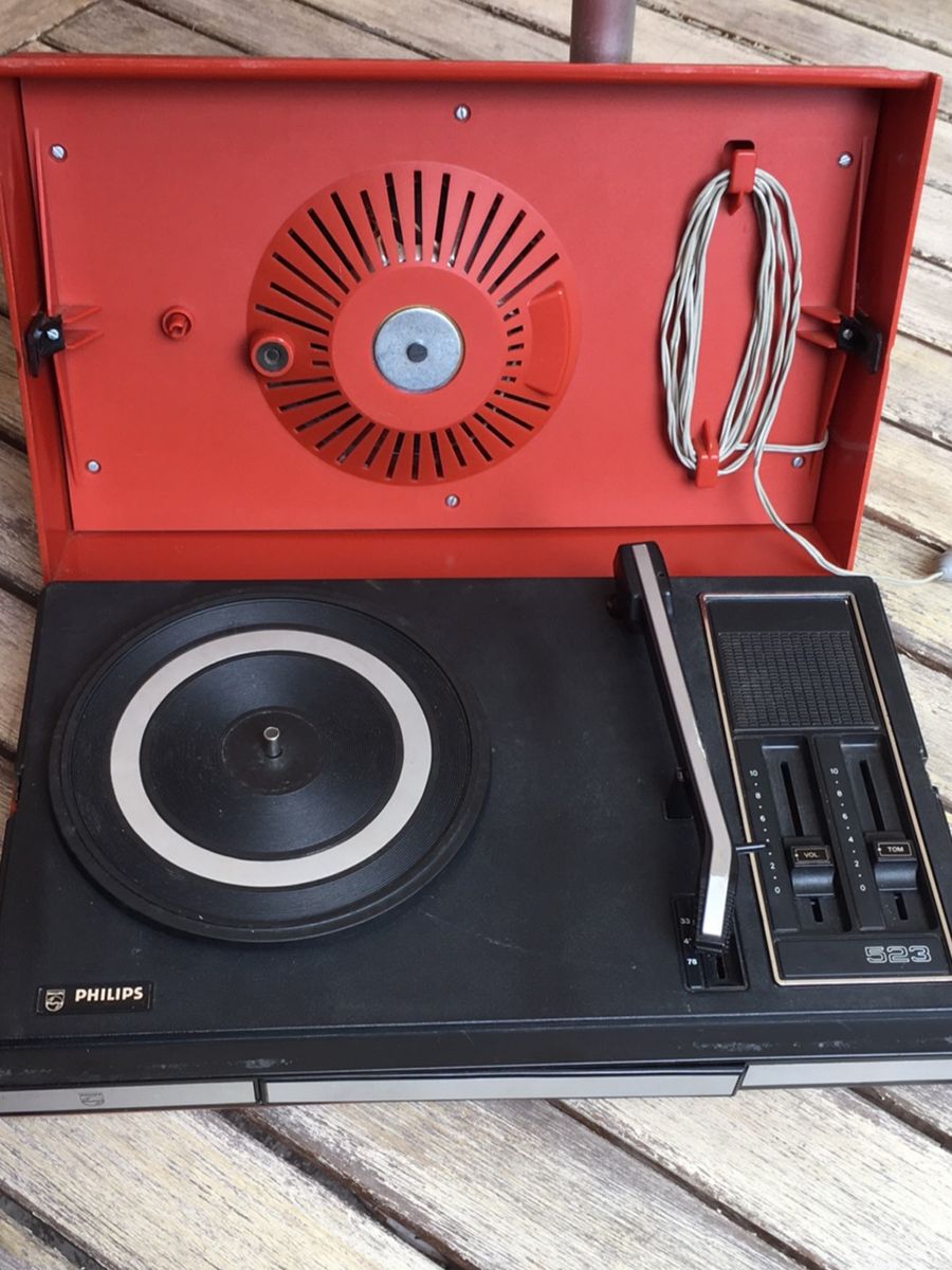 Vitrola Philips Vermelha Anos 80 | Produto Vintage e Retro Philips ...