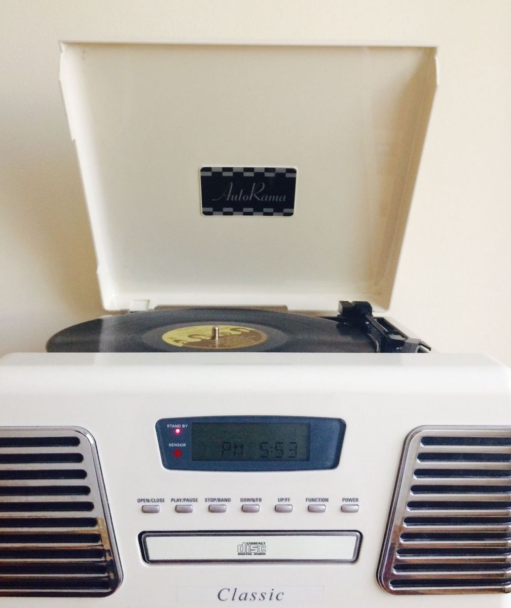 Vitrola Vintage com Cd, Usb e Rádio Am/fm | Item de Música Ribeiro E ...