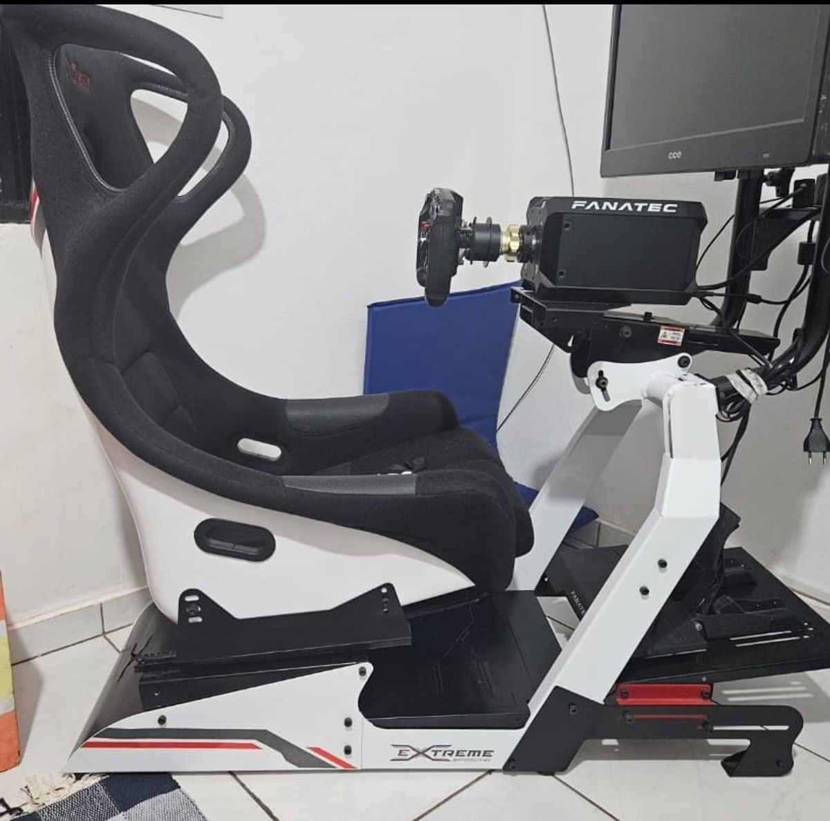 Volante Fanatec Podium Formula Elite + Cockpit | Acessório p/ Videogame ...