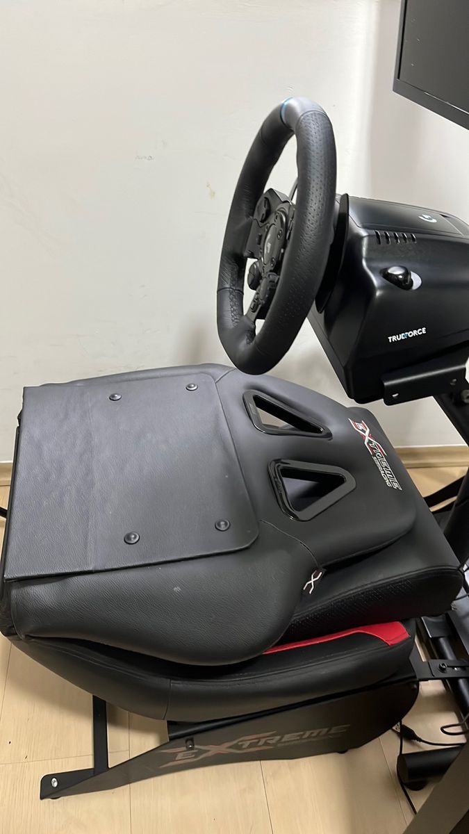Volante Logitech G923 Cockpit Extreme Sim Racing | Acessório p ...