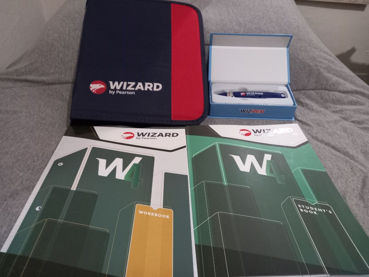 Wizard W4 - Material Completo | Livro Wizard Usado 80120047 | enjoei
