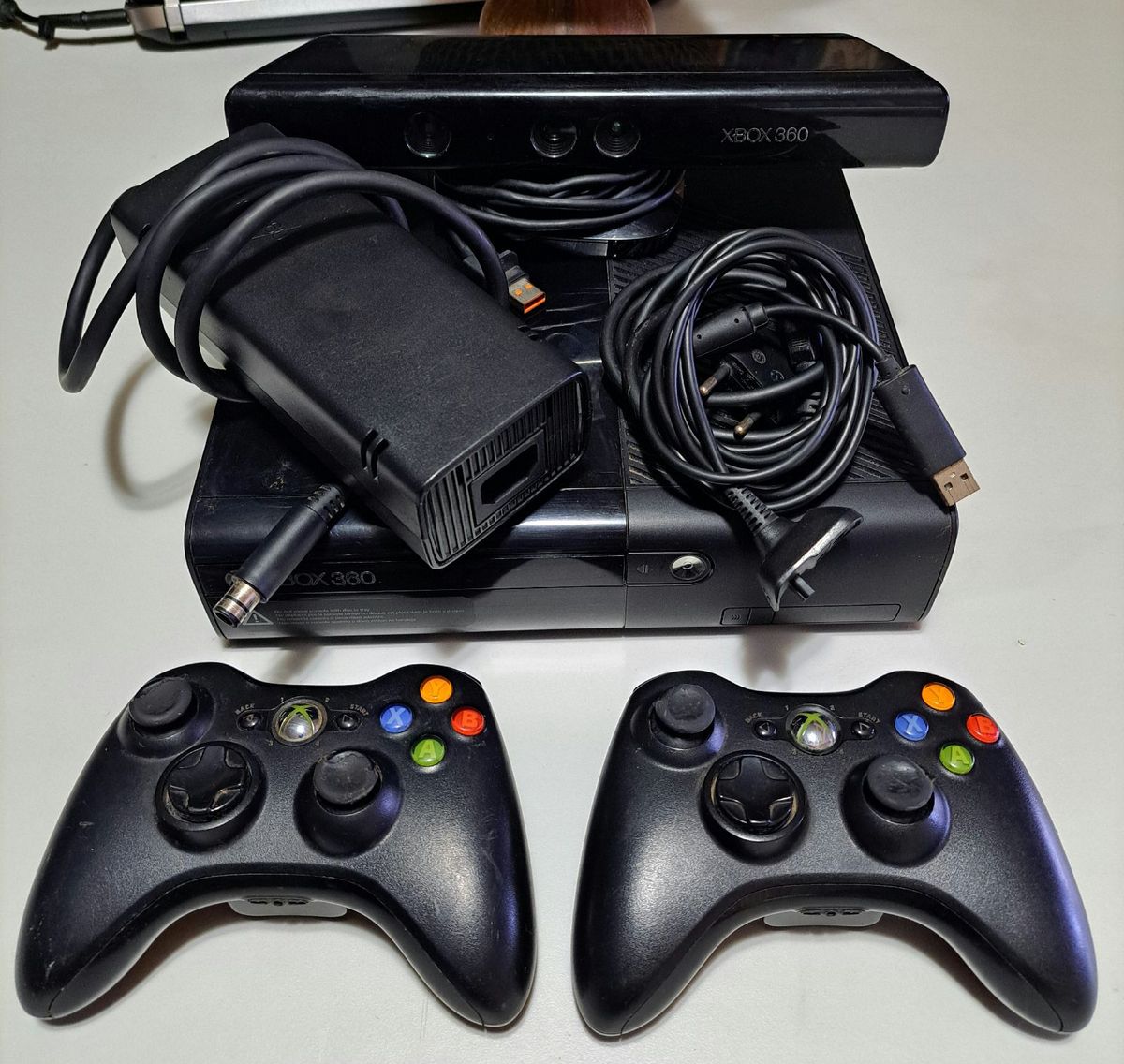 Xbox 360 Super Slim | Console de Videogame Microsoft Usado 97072403 ...