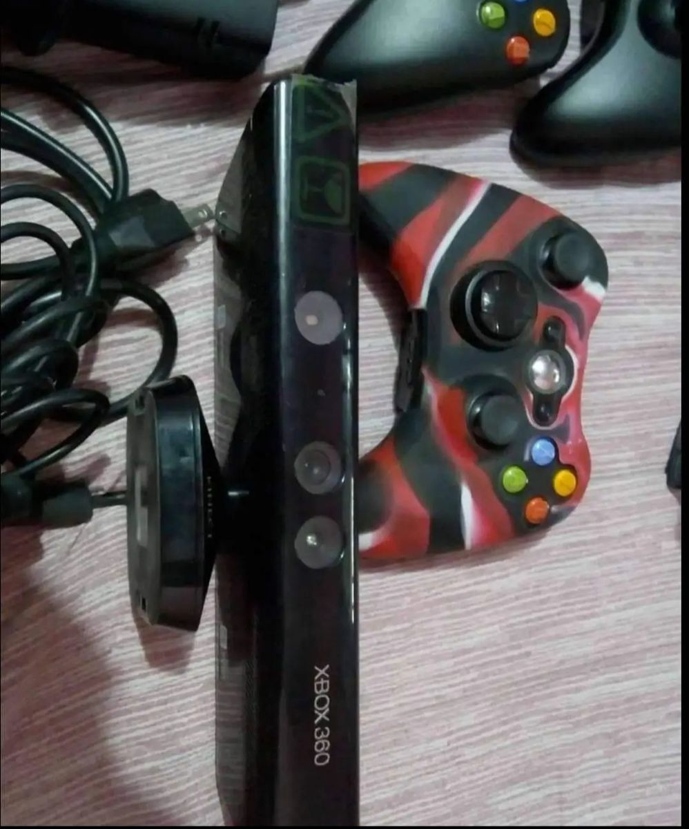 Xbox 360 Travado | Console de Videogame Xbox 360 Usado 99555034 | enjoei