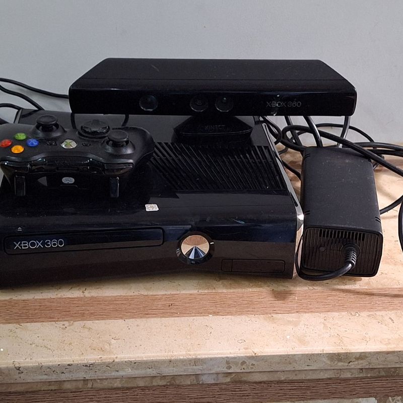 Xbox 360s 1439 Console de Videogame Xbox 360 Usado 108440448 enjoei