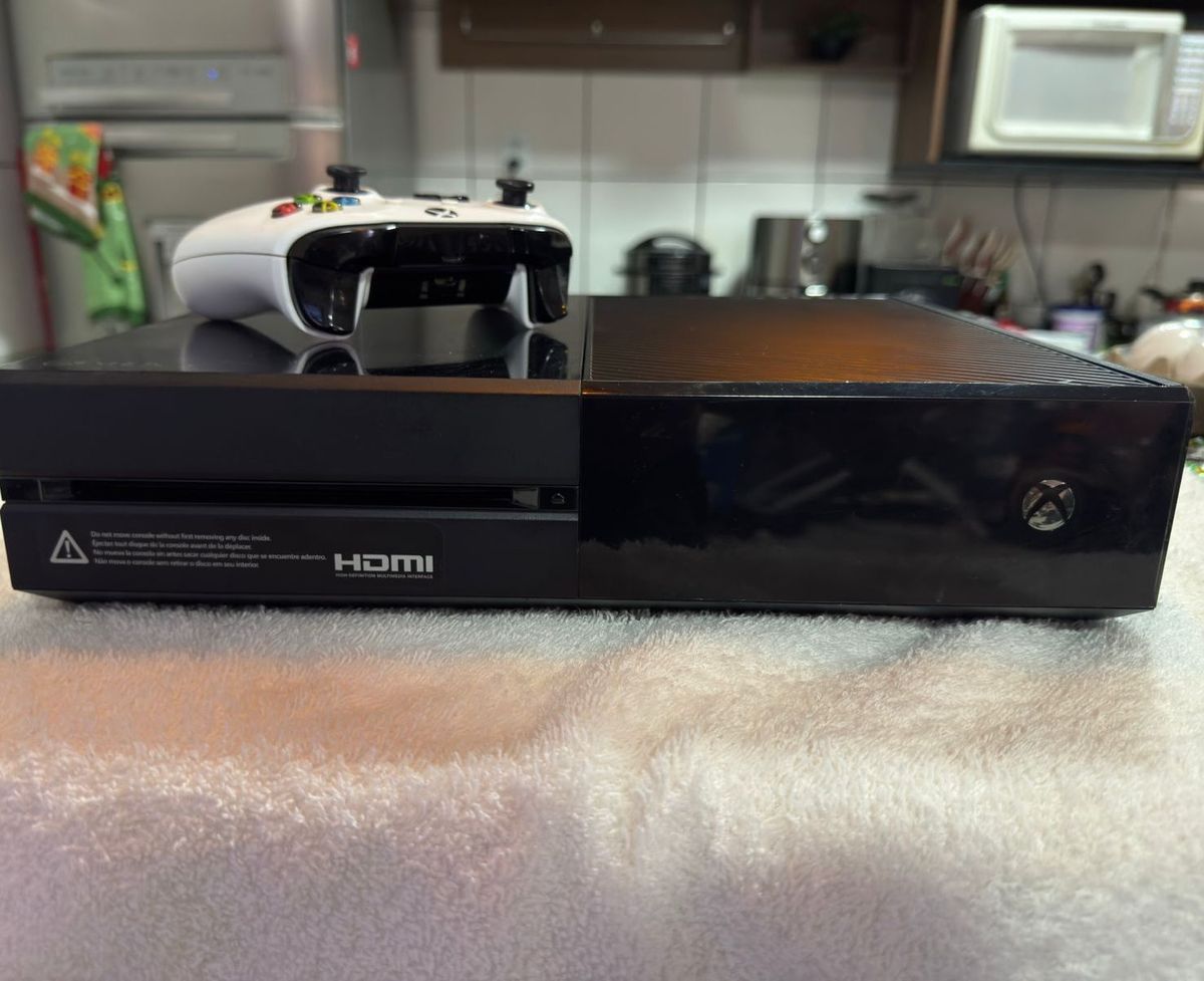 Xbox One Fat | Console de Videogame Xbox One Usado 115015344 | enjoei